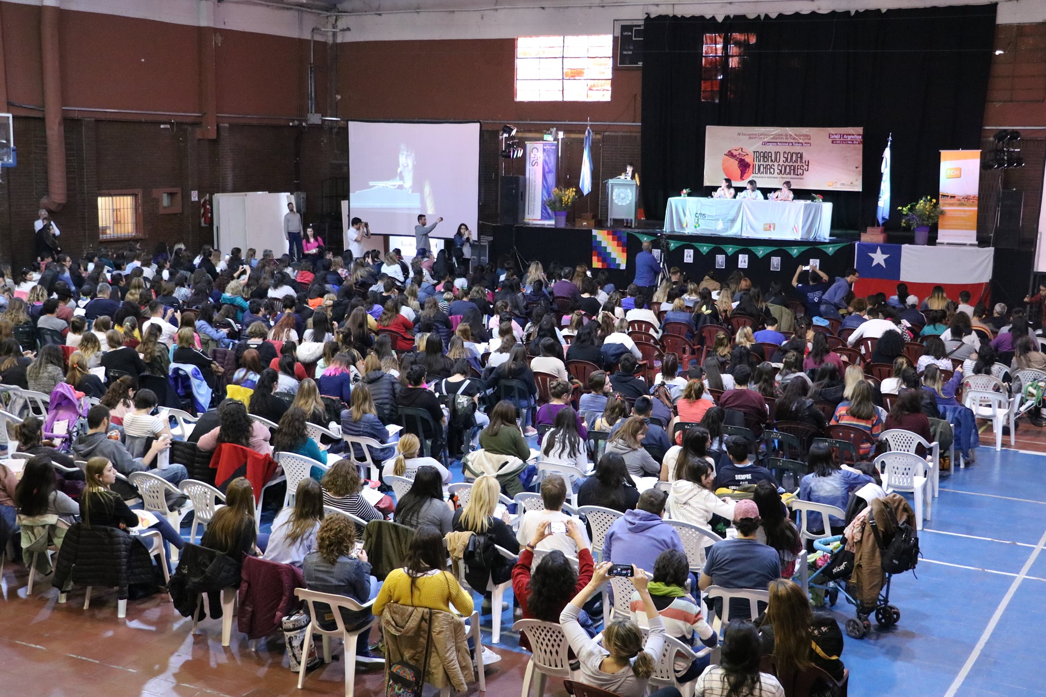 Más de 2 mil asistentes en Encuentro Latinoamericano de Trabajo Social ... Más de 2 mil asistentes en Encuentro Latinoamericano de Trabajo Social ...